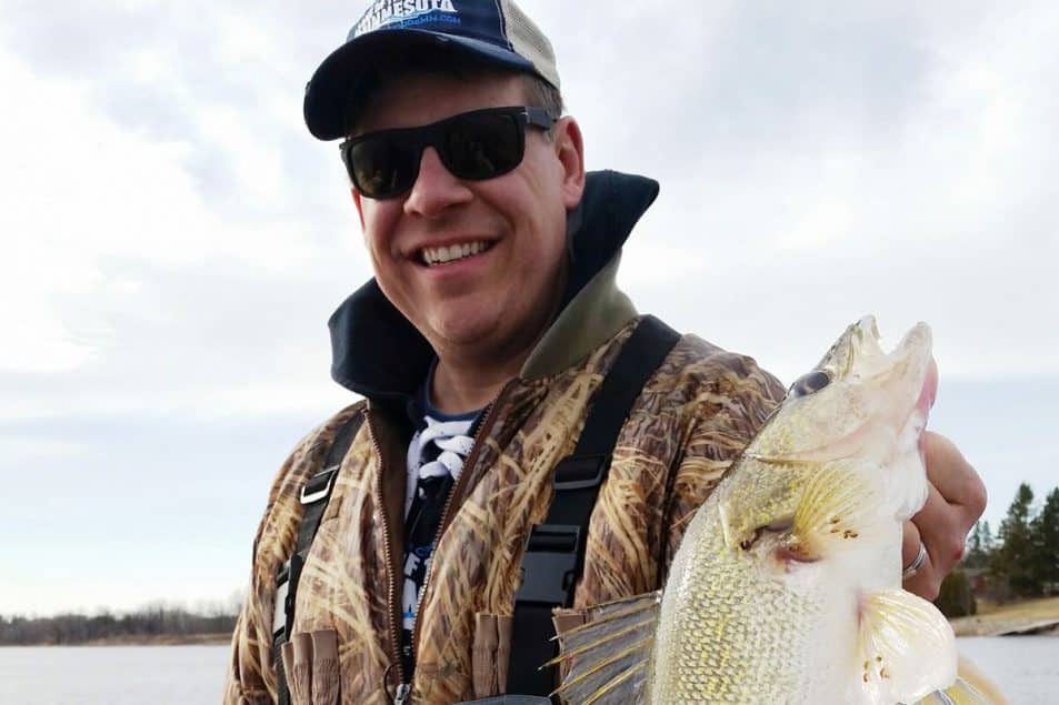 Henry-Spring Walleyes1FEATURE - MidWest Outdoors