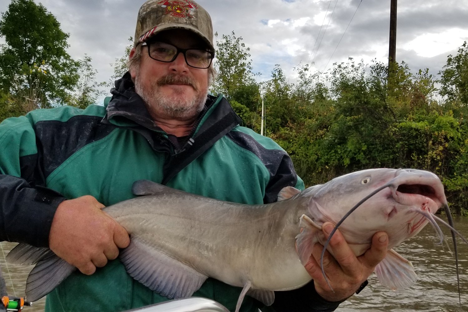 Locating Catfish: Look for Nature’s Signs - MidWest Outdoors