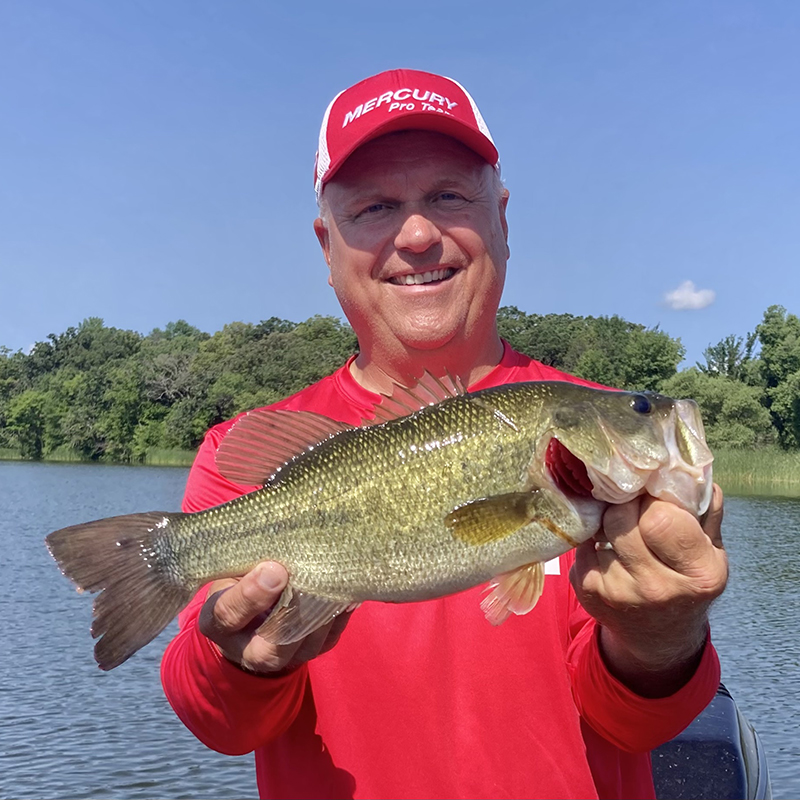 Try a Stick Worm Rigged Wacky-Style for Bass - MidWest Outdoors